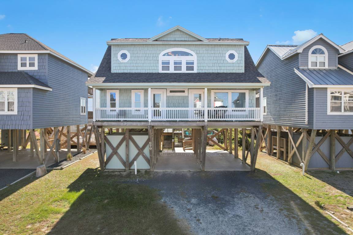 House ∙ 4 Bedrooms ∙ 8 Guests - Holden Beach, NC