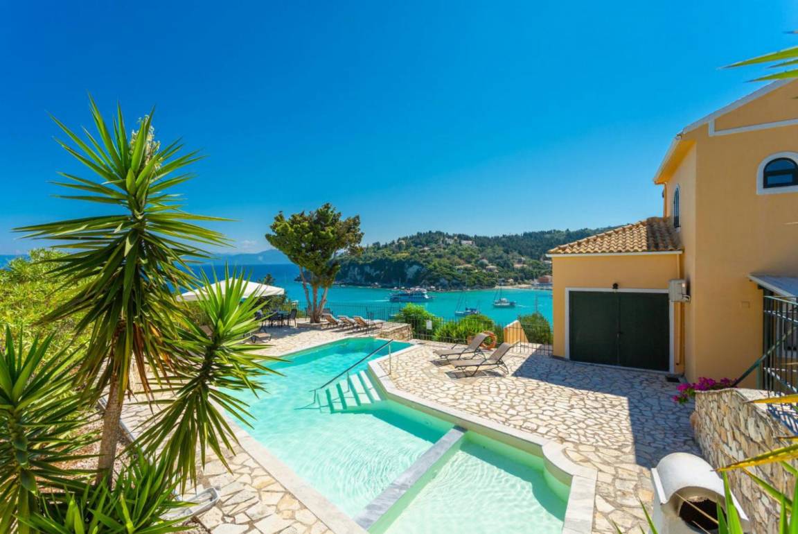 305 M² Villa ∙ 7 Schlafzimmer ∙ 17 Gäste - Paxos