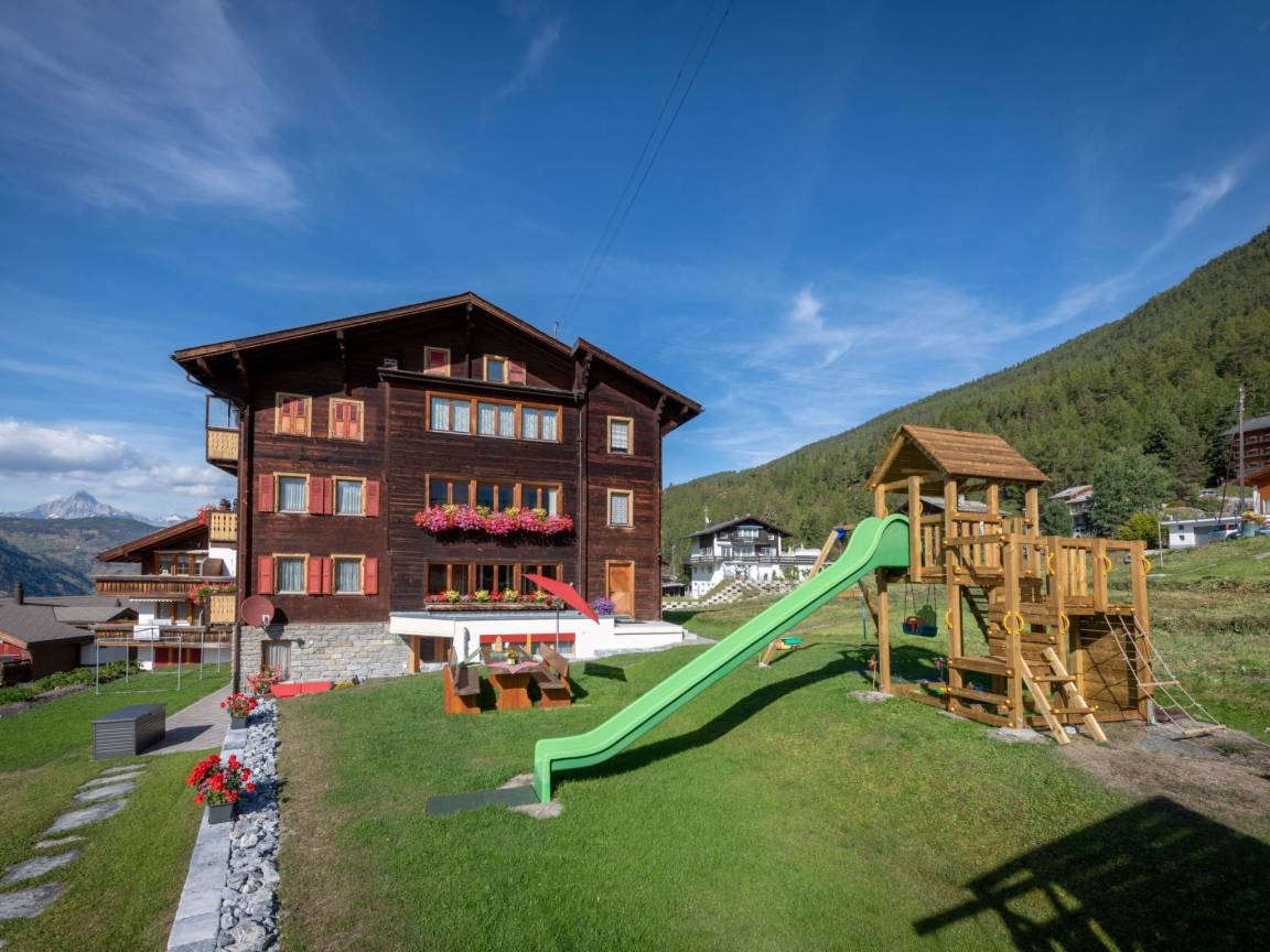 Ferienwohnung ∙ 1 Schlafzimmer ∙ 4 Gäste - Grächen