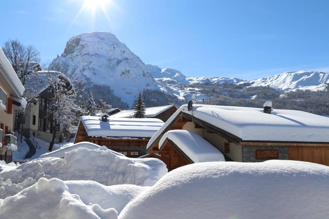 150 M² Chalet ∙ 6 Chambres ∙ 13 Personnes - Saint-François-Longchamp