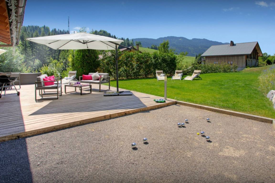 180 M² Chalet ∙ 4 Chambres ∙ 8 Personnes - Thônes