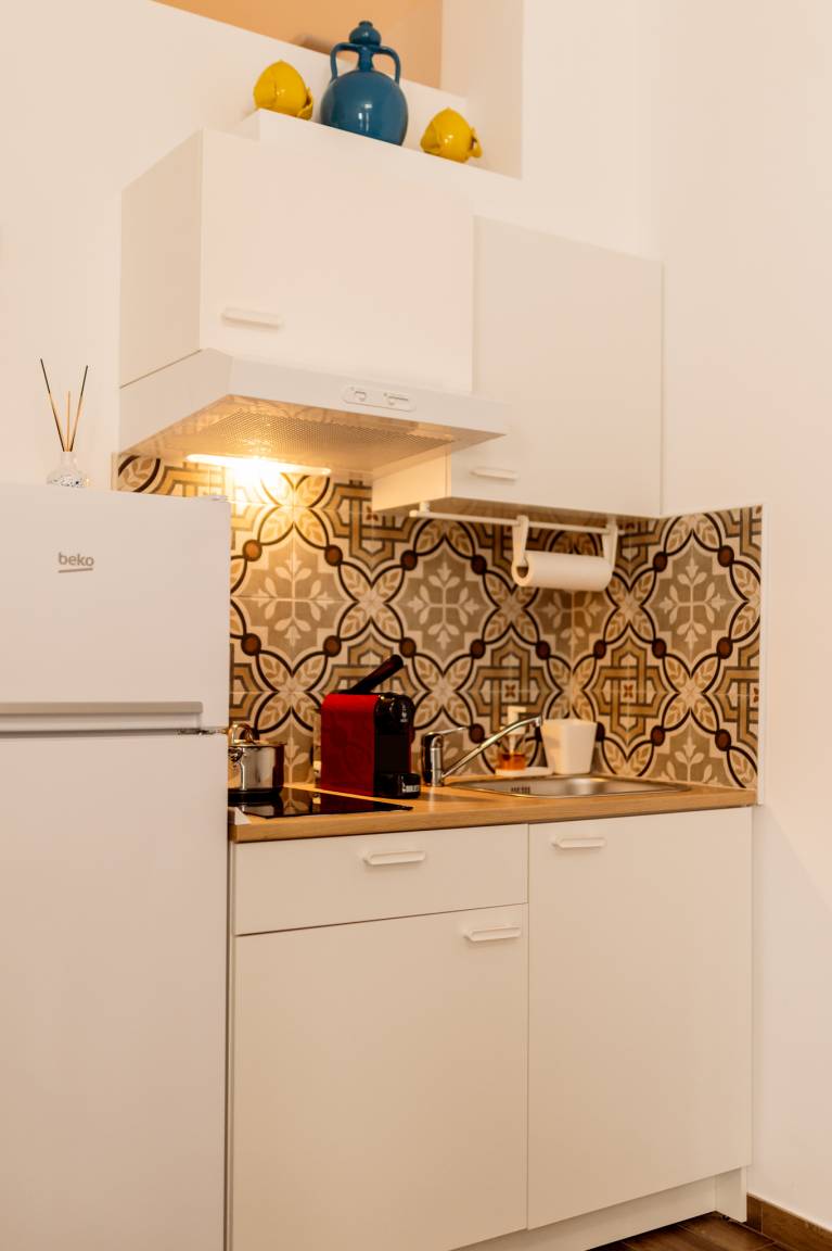 50 M² Appartamento Vacanza ∙ 1 Camera Da Letto ∙ 4 Ospiti - Mola di Bari