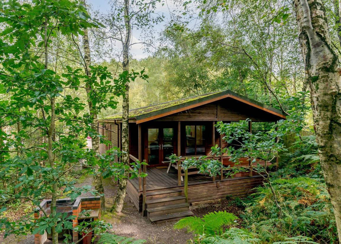 Chalet ∙ 3 Bedrooms ∙ 6 Guests - Cheshire