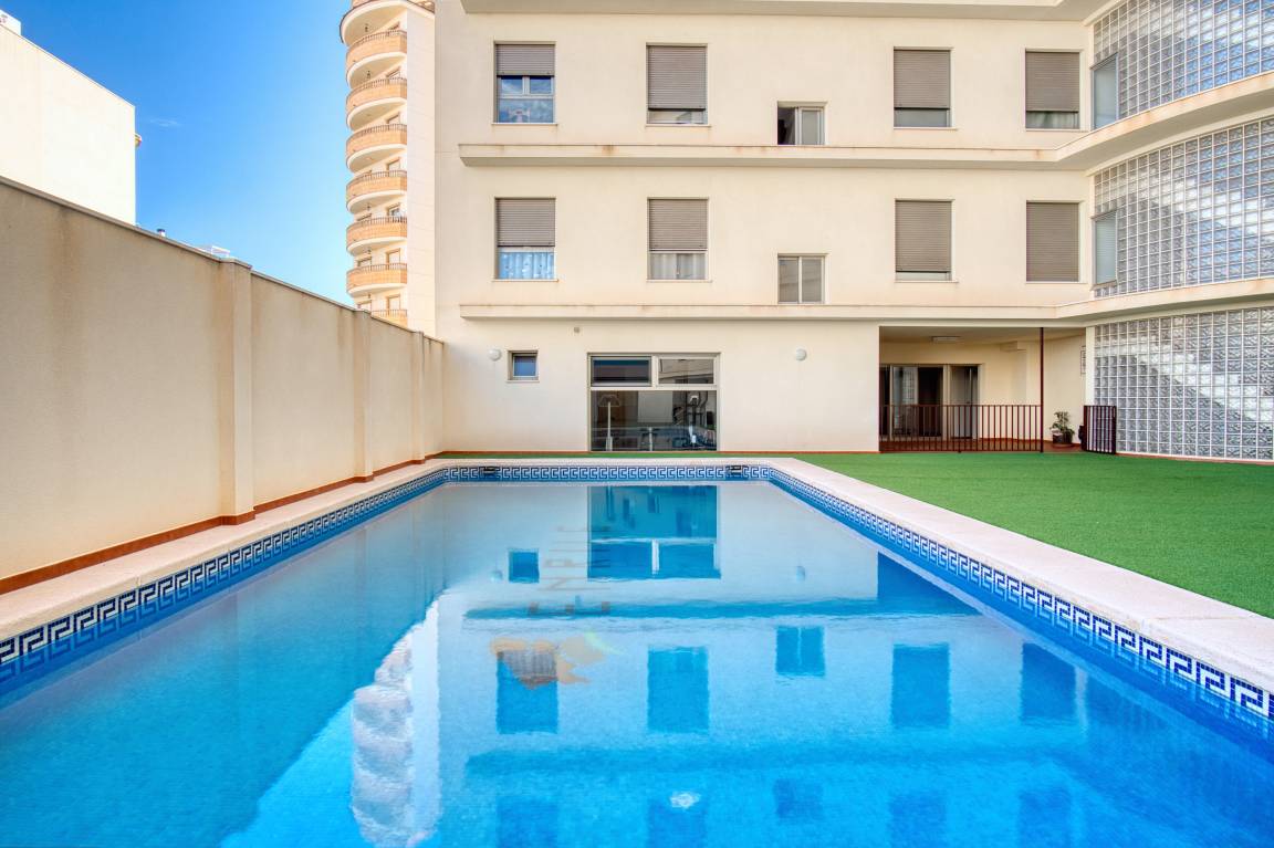 100 M² Apartment ∙ 3 Bedrooms ∙ 6 Guests - Alicante