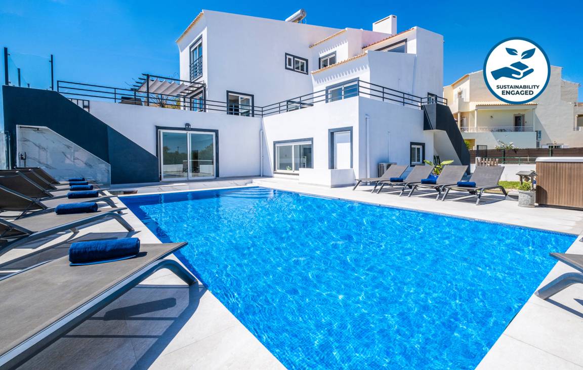 290 M² Villa ∙ 7 Bedrooms ∙ 22 Guests - Armação de Pêra