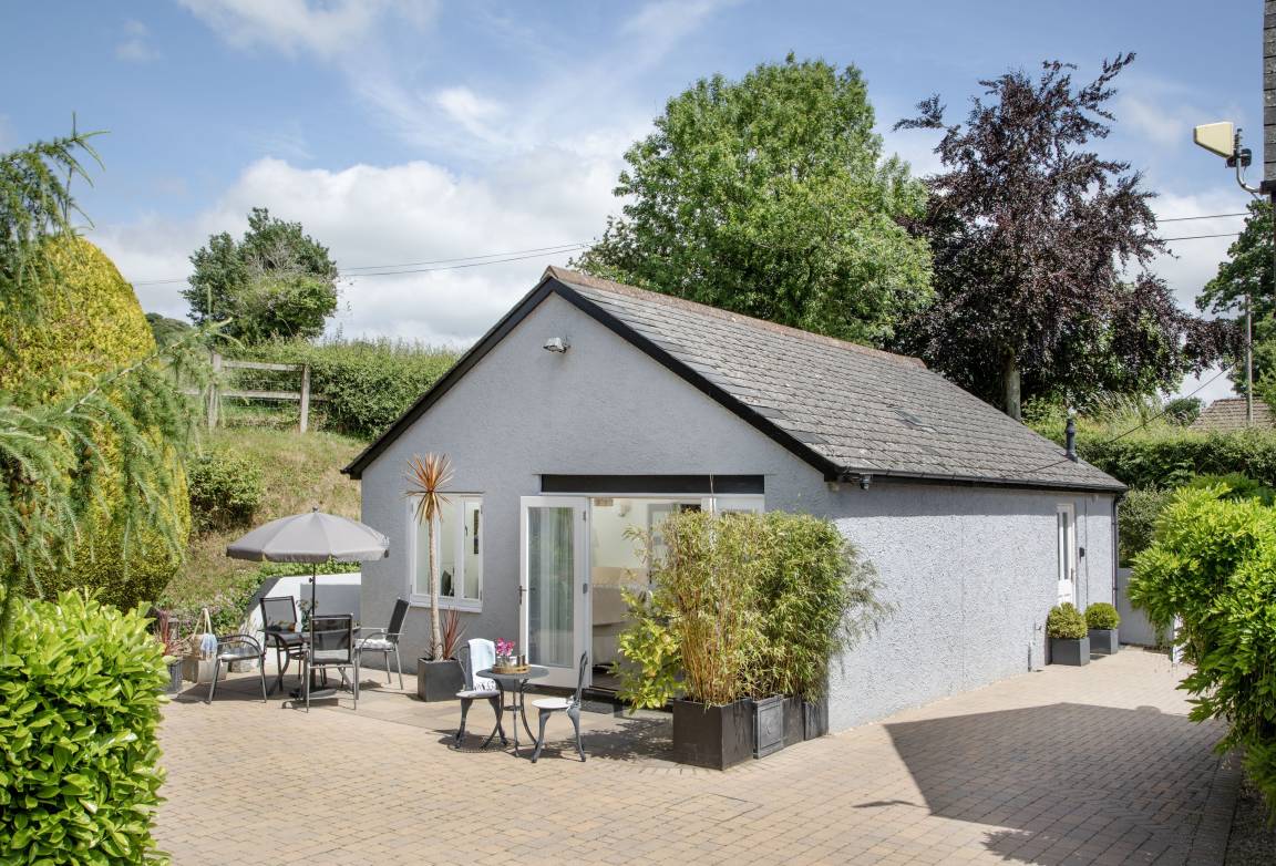Cottage ∙ 2 Bedrooms ∙ 3 Guests - Taunton