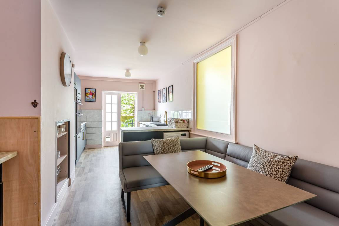 140 M² Casa ∙ 4 Habitaciones ∙ 14 Huéspedes - Brighton & Hove