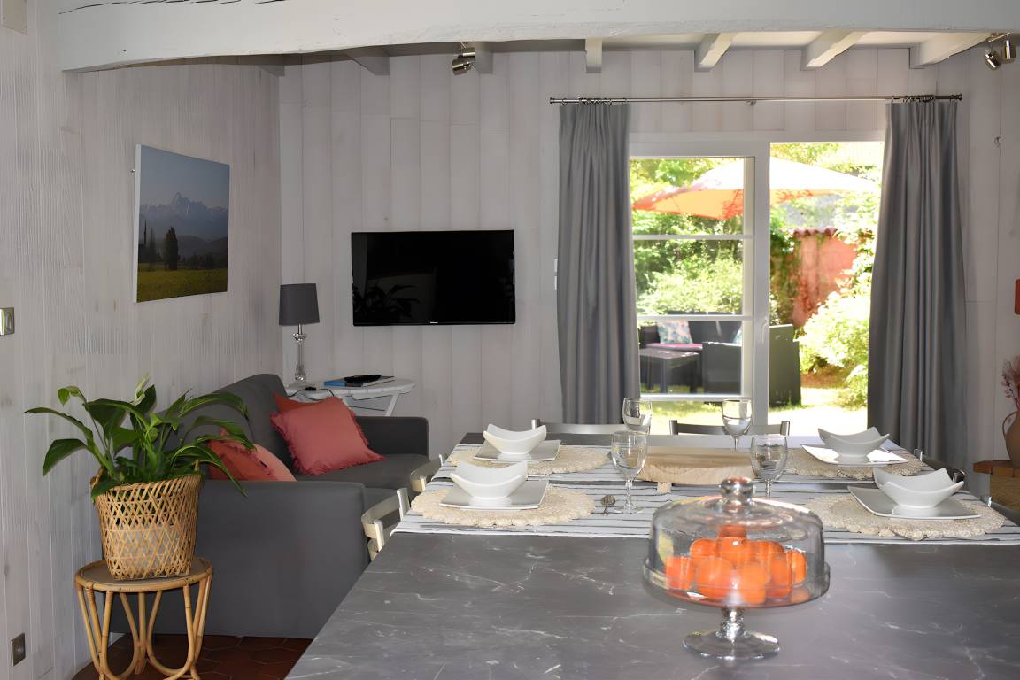 87 M² Maison De Vacances ∙ 2 Chambres ∙ 4 Personnes - Hautes-Pyrénées