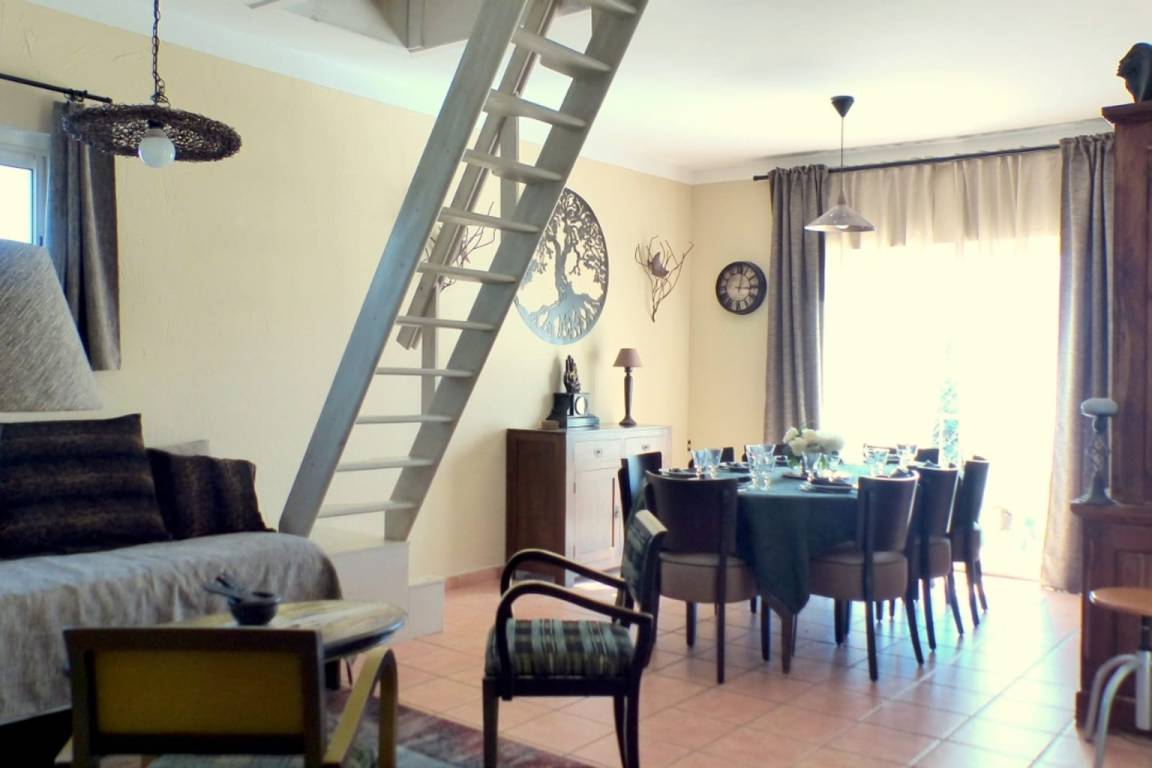 100 M² House ∙ 2 Bedrooms ∙ 5 Guests - Sanary-sur-Mer