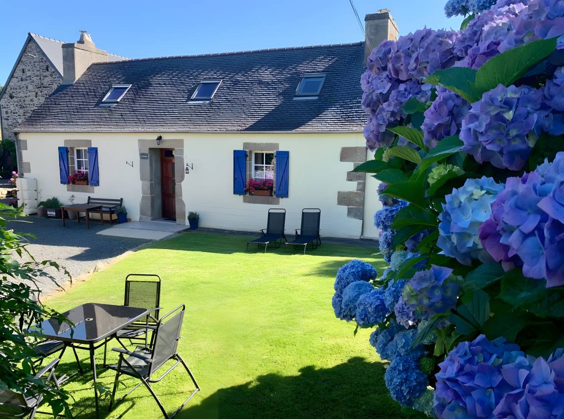 100 M² Maison De Vacances ∙ 2 Chambres ∙ 5 Personnes - Plestin-les-Grèves