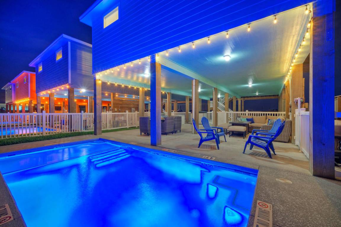 128 M² House ∙ 4 Bedrooms ∙ 12 Guests - Port Aransas, TX