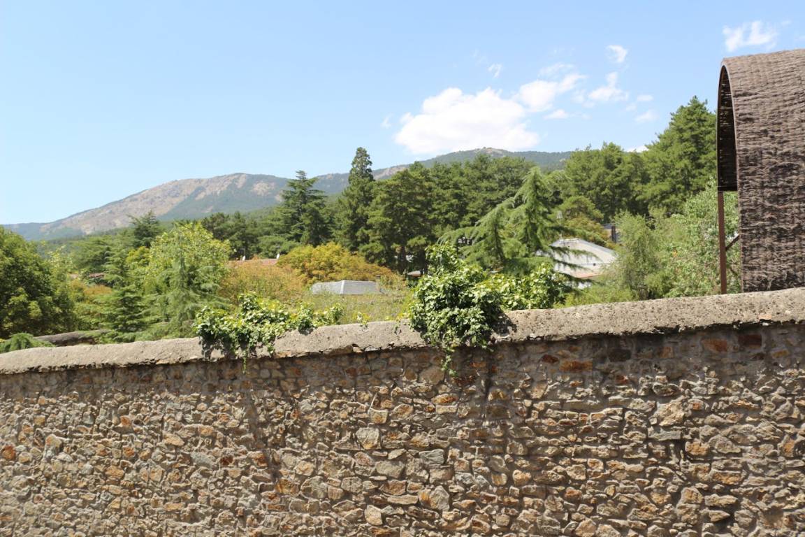 85 M² Apartment ∙ 3 Bedrooms ∙ 3 Guests - El Escorial