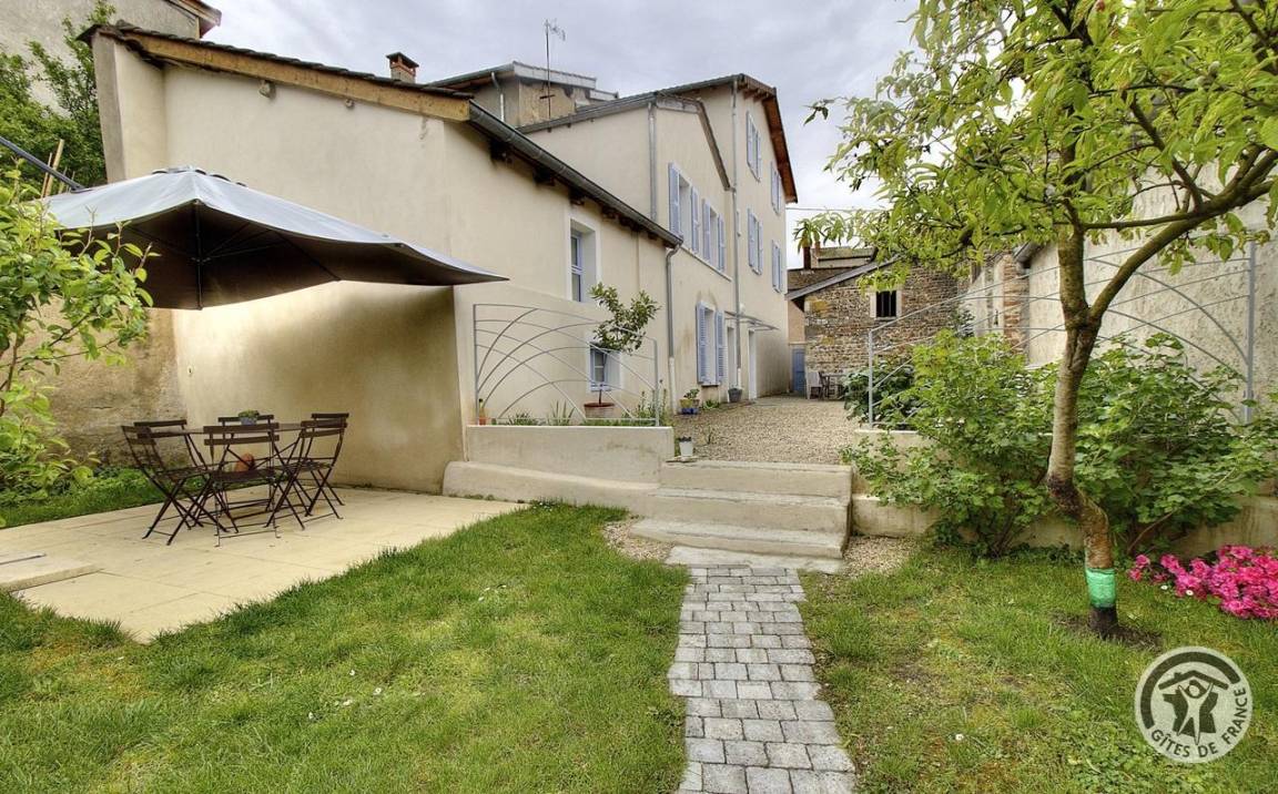 83 M² Gîte ∙ 3 Chambres ∙ 6 Personnes - Belleville