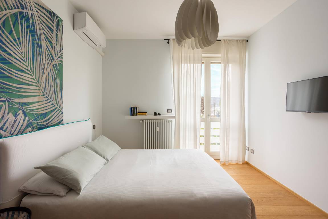 64 M² Apartment ∙ 1 Bedroom ∙ 4 Guests - Arona, Italy