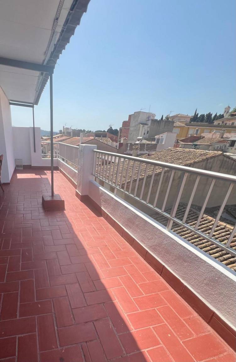 154 M² Casa ∙ 3 Habitaciones ∙ 5 Huéspedes - Játiva