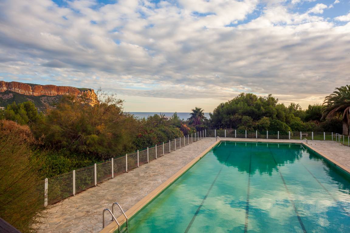 52 M² Apartment ∙ 2 Bedrooms ∙ 6 Guests - Cassis