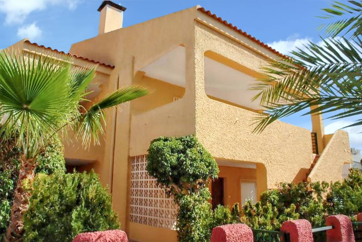 85 M² Apartamento ∙ 3 Habitaciones ∙ 6 Huéspedes - Mazarrón