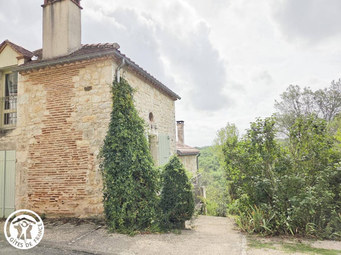 75 M² Gîte ∙ 1 Chambre ∙ 3 Personnes - Lot