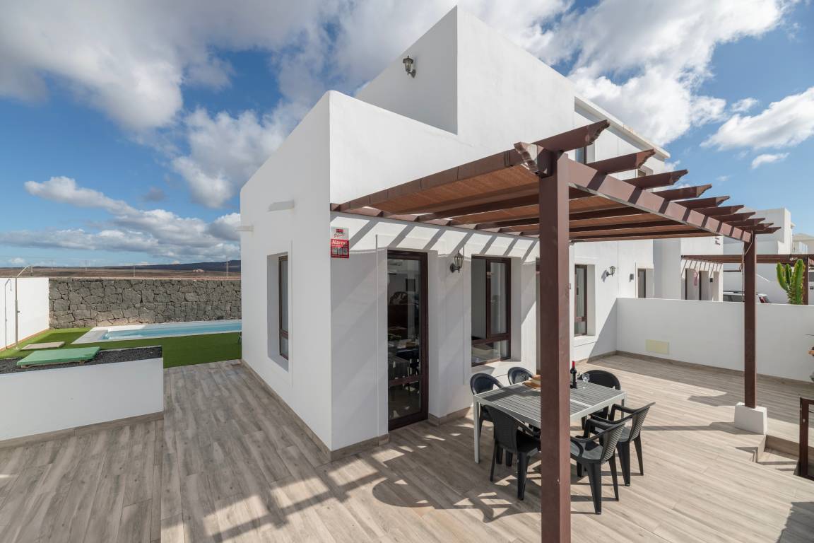 180 M² Villa ∙ 4 Habitaciones ∙ 11 Huéspedes - Playa Blanca, Las Palmas, España