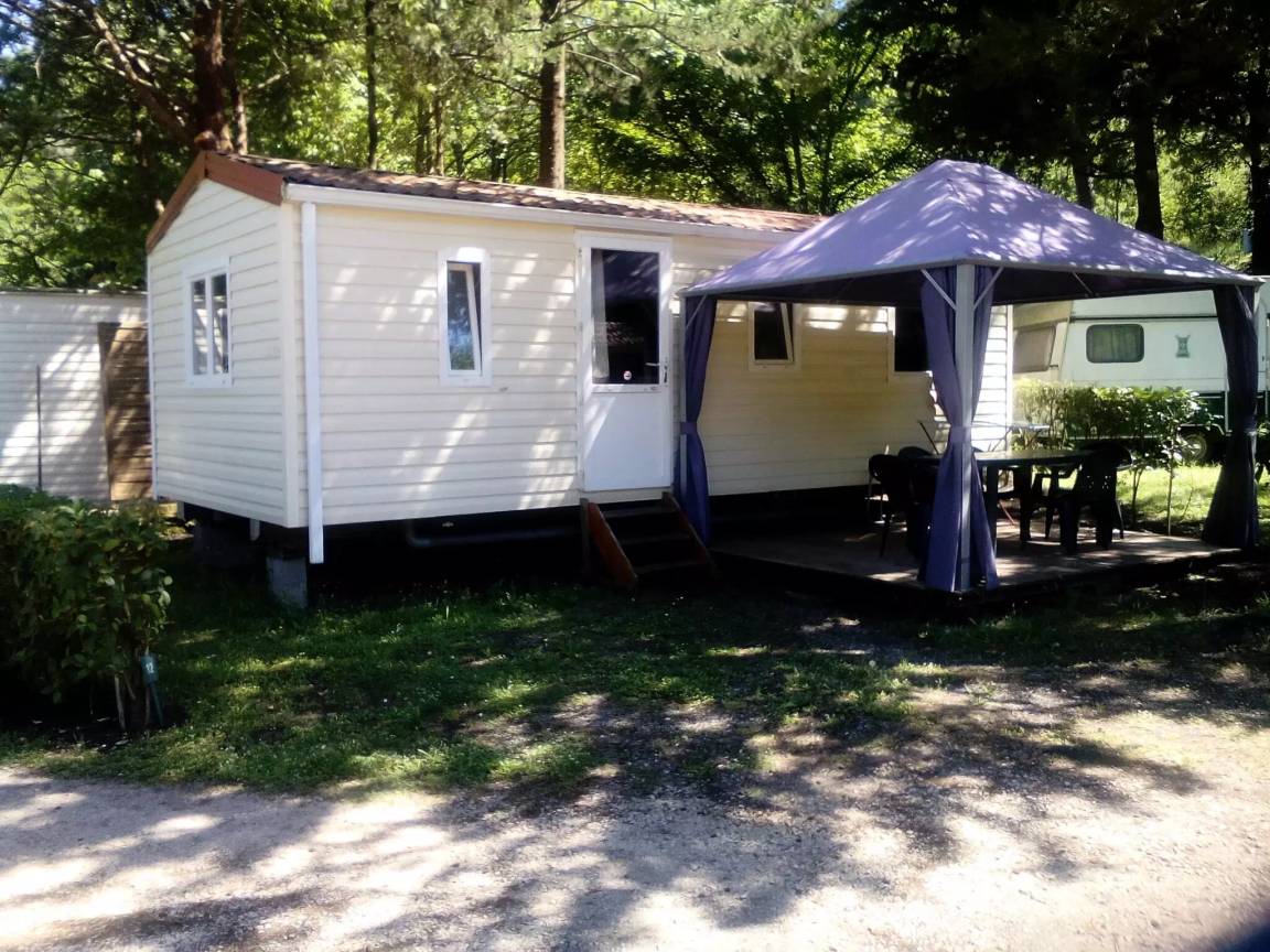 27 M² Mobilheim ∙ 2 Schlafzimmer ∙ 4 Gäste - Le Martinet