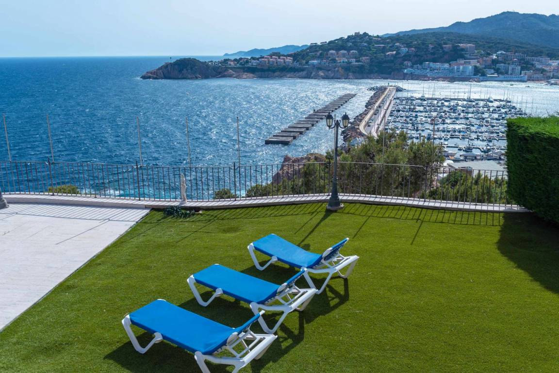 300 M² Casa ∙ 5 Habitaciones ∙ 10 Huéspedes - Sant Feliu de Guíxols