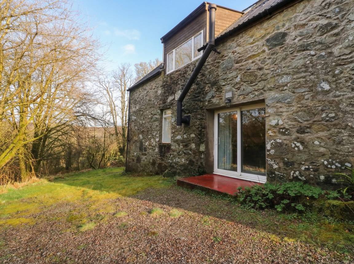 Cottage ∙ 2 Bedrooms ∙ 4 Guests - Inveraray