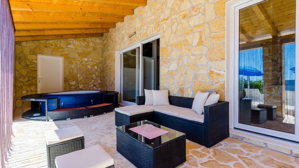 120 M² Apartment ∙ 3 Bedrooms ∙ 8 Guests - Croatia