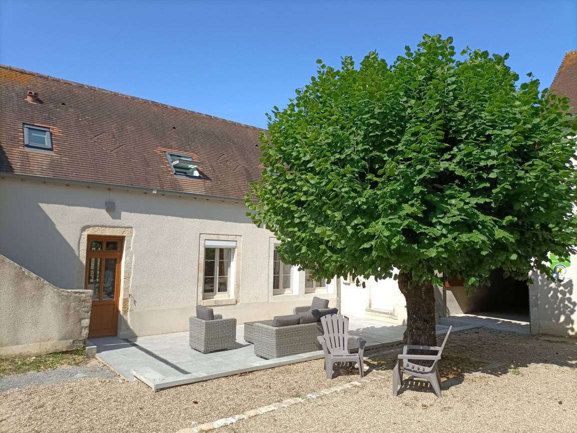 155 M² Cottage ∙ 5 Chambres ∙ 10 Personnes - Saint-Amand-Montrond