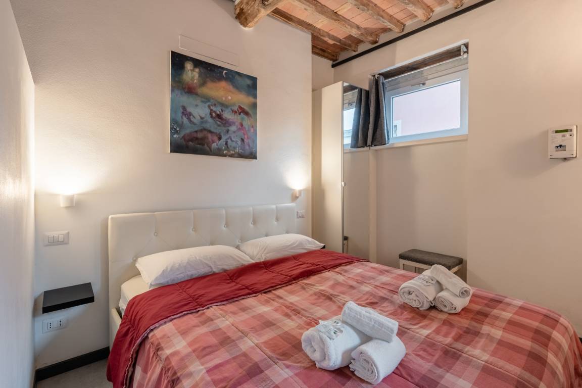 33 M² Ferienhaus ∙ 1 Schlafzimmer ∙ 2 Gäste - Lucca