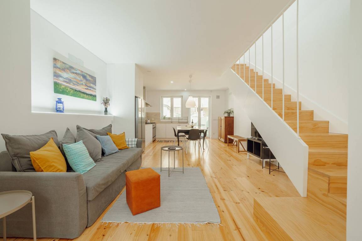 140 M² Talo ∙ 2 Makuuhuonetta ∙ 6 Vierasta - Porto