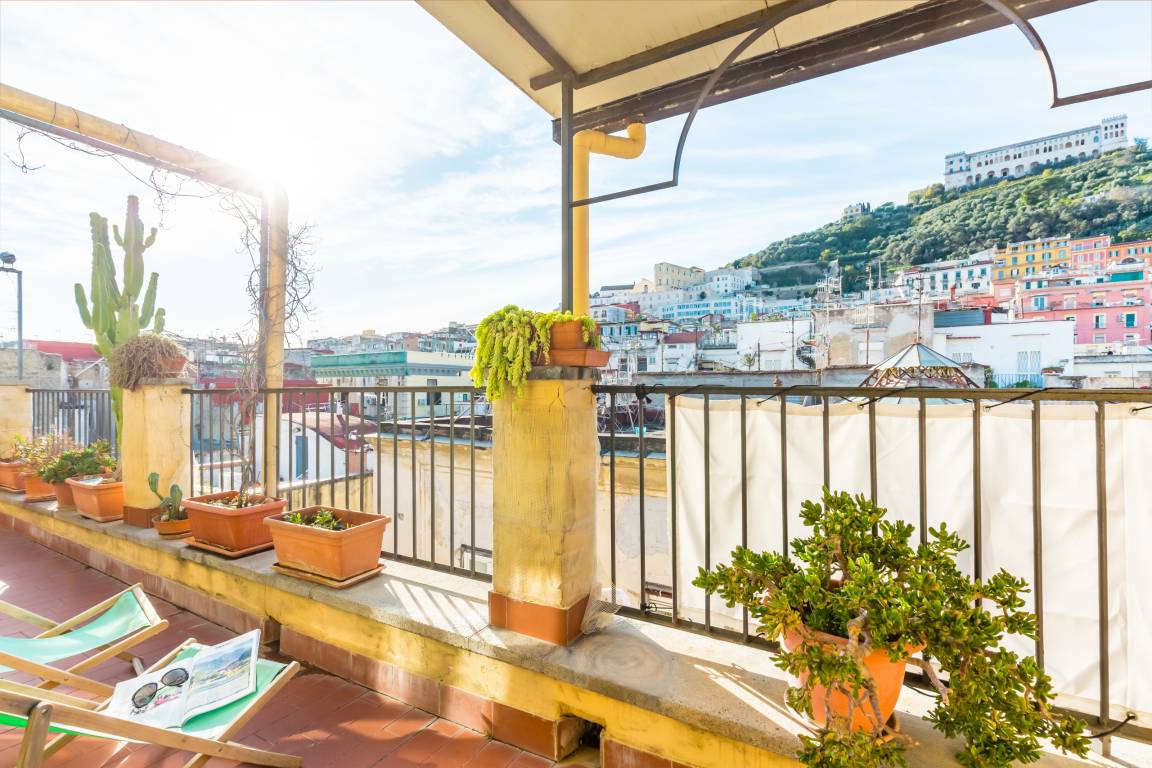 80 M² Apartament ∙ 1 Sypialnia ∙ 4 Gości - Neapol