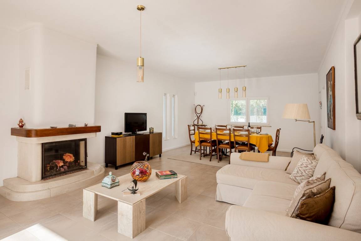 204 M² Apartment ∙ 3 Bedrooms ∙ 6 Guests - Estoril