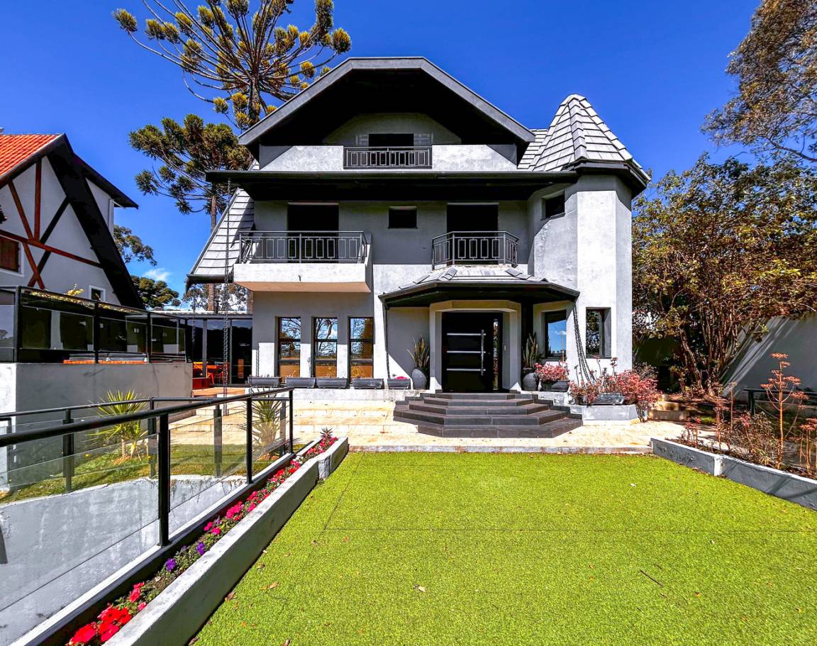 300 M² Casa ∙ 4 Quartos ∙ 13 Hóspedes - Santo Antônio do Pinhal