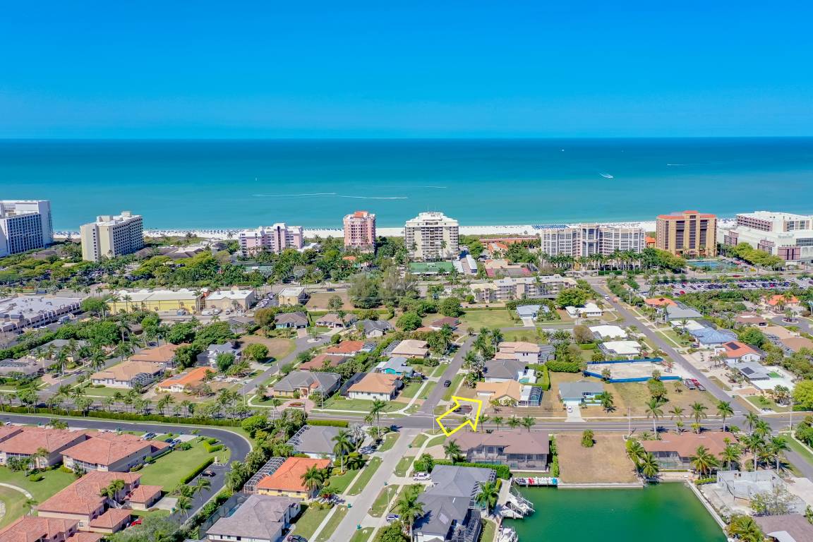 House ∙ 4 Bedrooms ∙ 8 Guests - Marco Island, FL