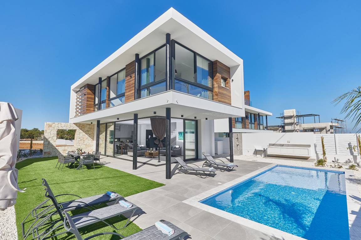 Cottage ∙ 3 Bedrooms ∙ 6 Guests - Fig Tree