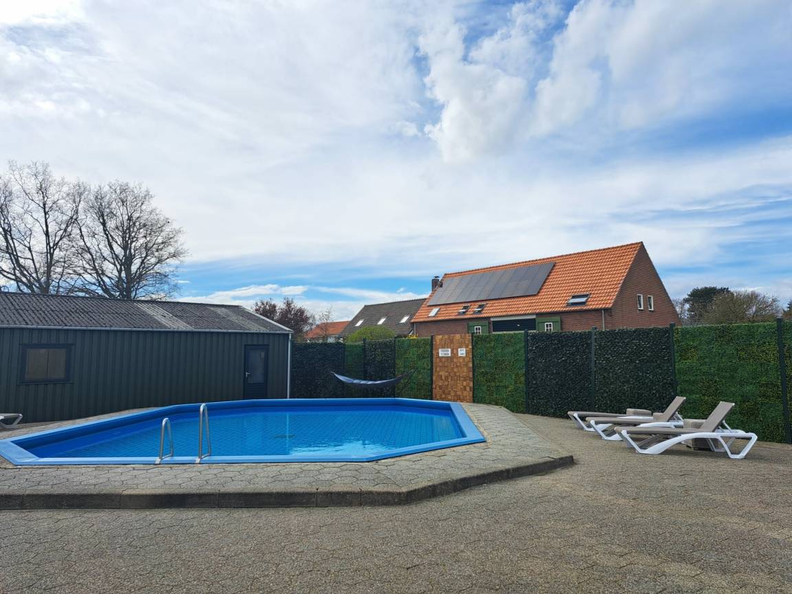 20 M² Caravan ∙ 1 Bedroom ∙ 3 Guests - Domburg