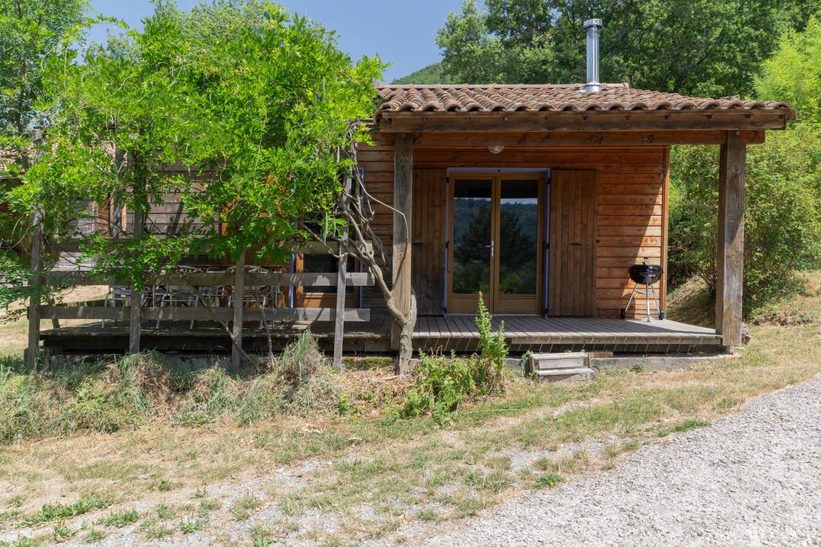 40 M² Chalet ∙ 2 Slaapkamers ∙ 6 Gasten - Ardèche