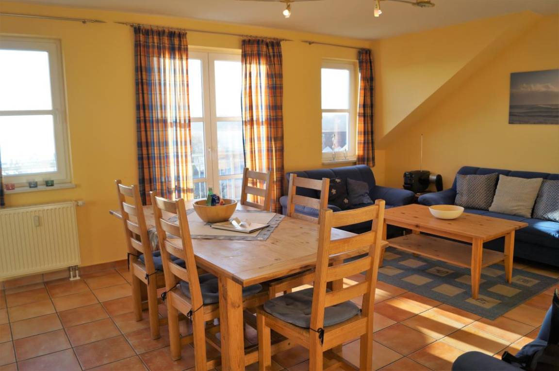 88 M² Ferienwohnung ∙ 3 Schlafzimmer ∙ 4 Gäste - Rerik