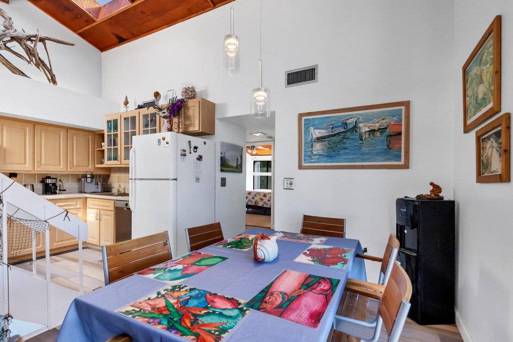 Condo ∙ 3 Bedrooms ∙ 6 Guests - Manasota Key, FL