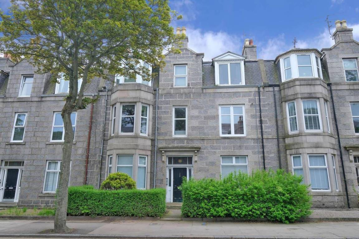 60 M² Apartment ∙ 1 Bedroom ∙ 2 Guests - Aberdeen