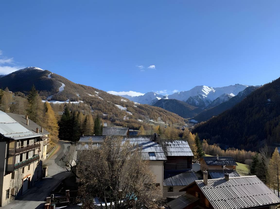 150 M² Casa ∙ 4 Quartos ∙ 15 Hóspedes - Pontechianale