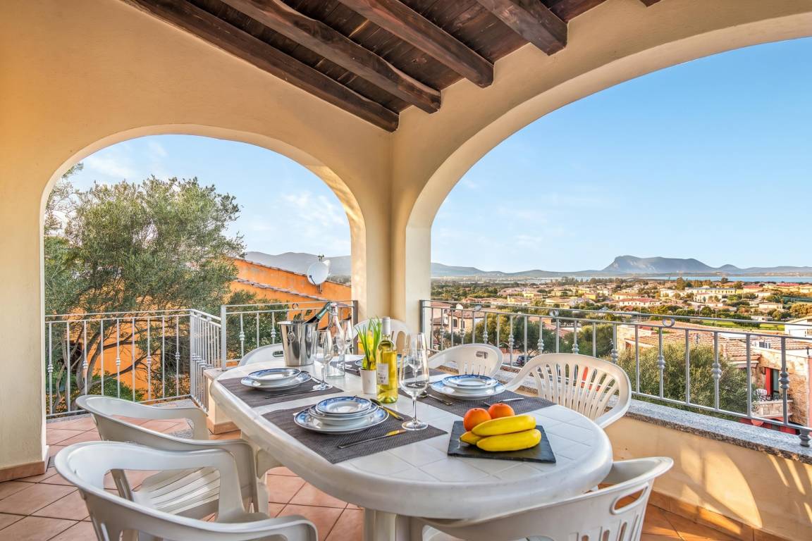 65 M² Apartment ∙ 2 Bedrooms ∙ 6 Guests - San Teodoro, Sicily