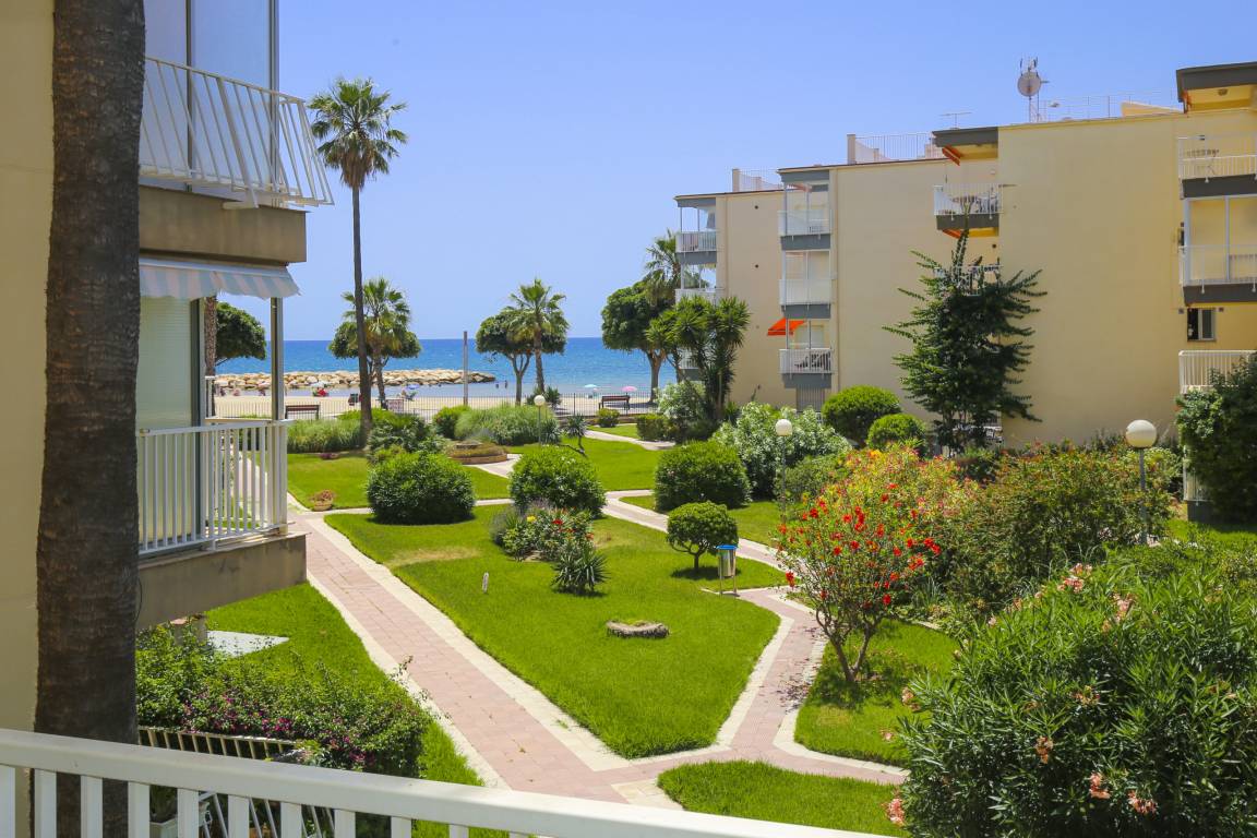 60 M² Apartamento ∙ 2 Habitaciones ∙ 5 Huéspedes - Mont-roig del Camp