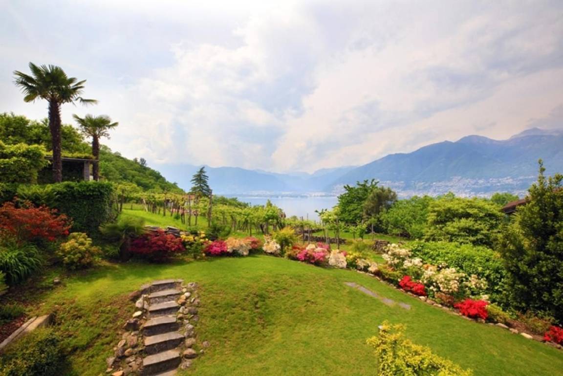 150 M² House ∙ 3 Bedrooms ∙ 5 Guests - Vira