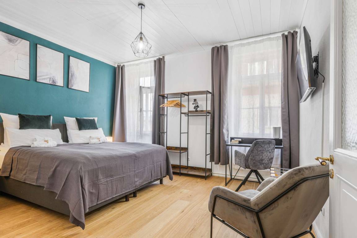 117 M² Ferienwohnung ∙ 3 Schlafzimmer ∙ 8 Gäste - Manching