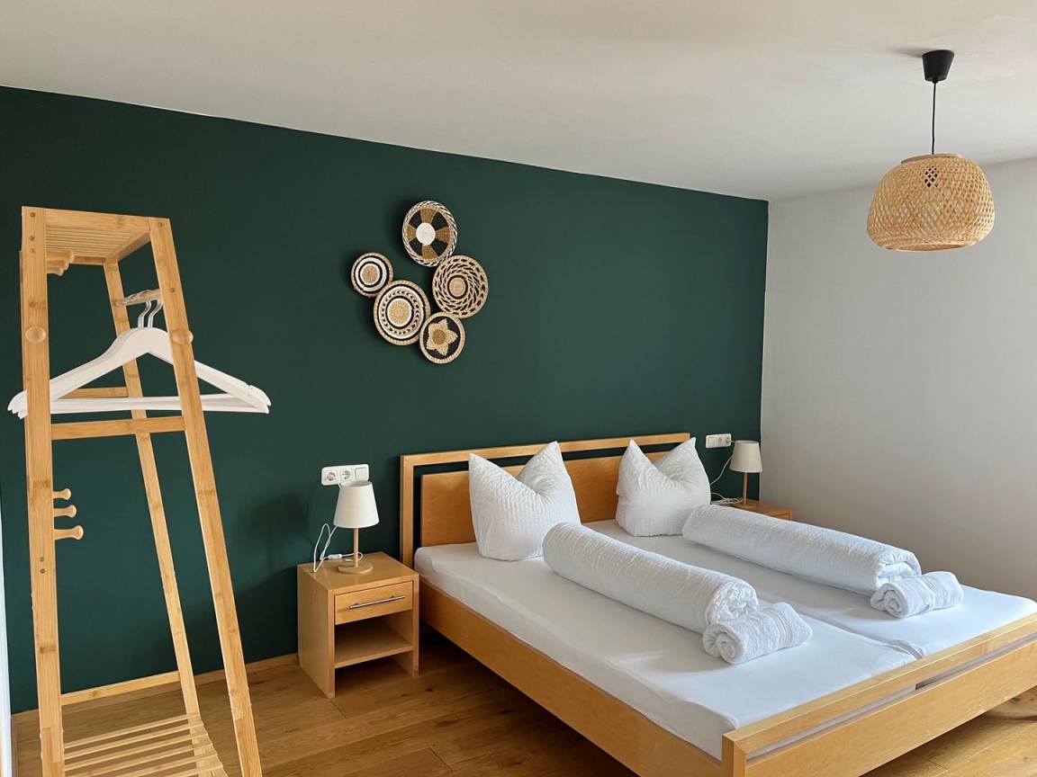 85 M² Apartment ∙ 3 Bedrooms ∙ 7 Guests - Bregenz