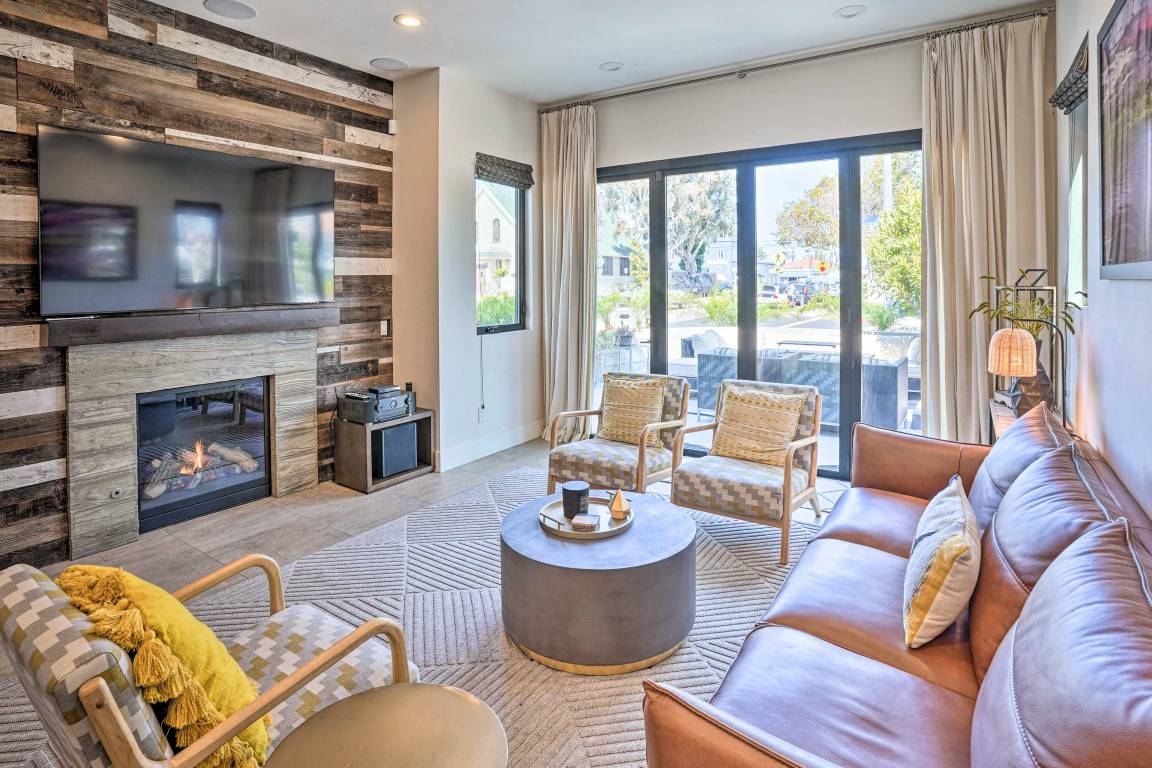 261 M² House ∙ 3 Bedrooms ∙ 6 Guests - Huntington Beach, CA
