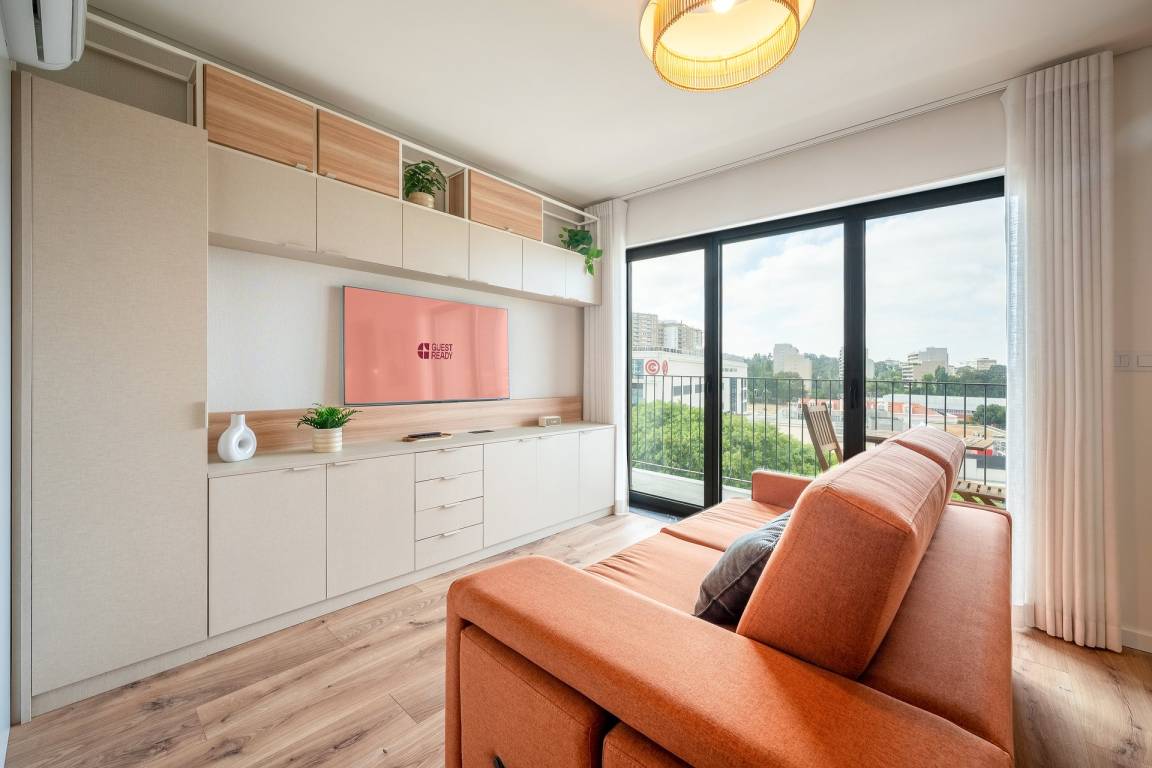 69 M² Apartamento ∙ 2 Quartos ∙ 6 Hóspedes - Amadora