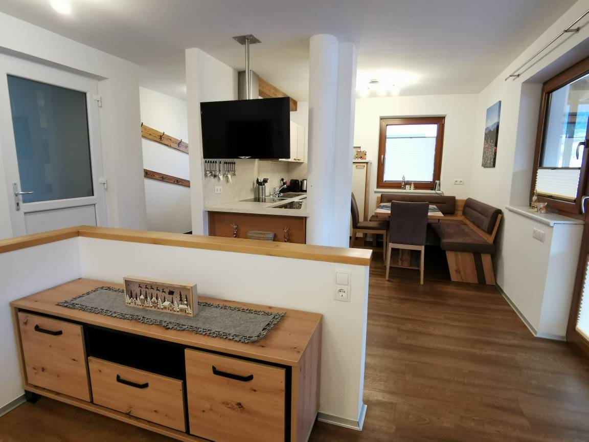 81 M² Ferienwohnung ∙ 2 Schlafzimmer ∙ 5 Gäste - Wilder Kaiser