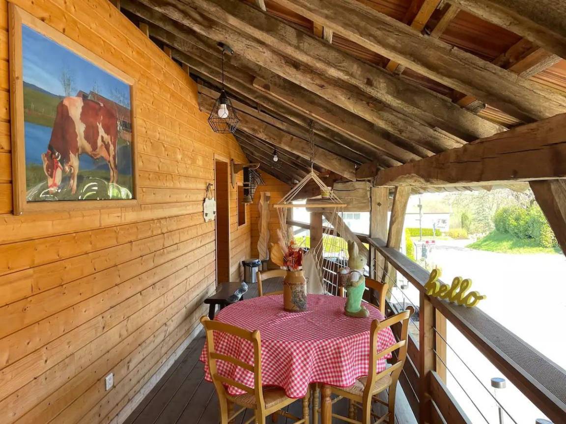 88 M² Gîte ∙ 3 Chambres ∙ 6 Personnes - Baume-les-Dames